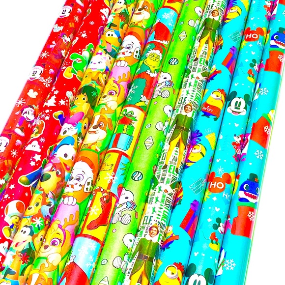 Hallmark | Party Supplies | Licensed Characters Christmas Wrapping ...